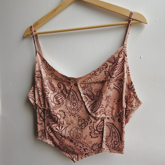 Tops | Plus Paisley Print Top Plus Size | Poshmark